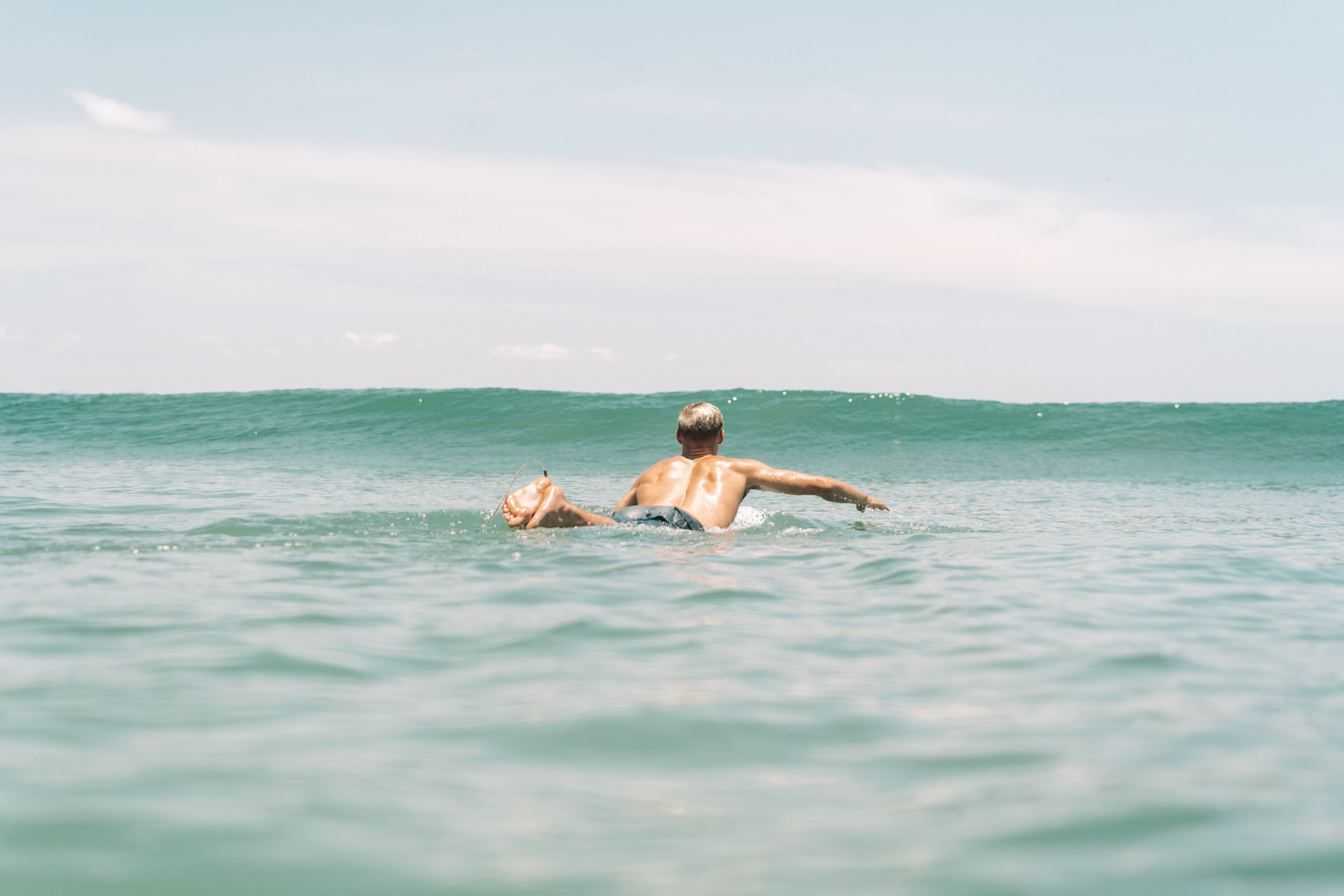 How To Pass The Break On A Longboard - Barefoot Surf Tutorials