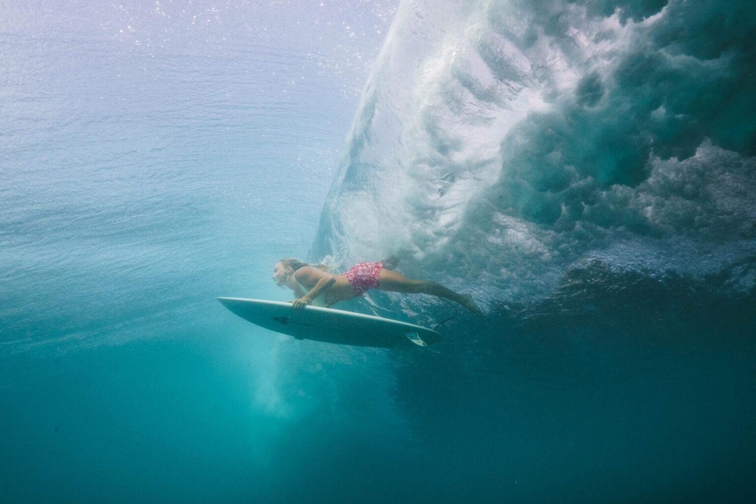 How to do a Duck Dive in Surfing